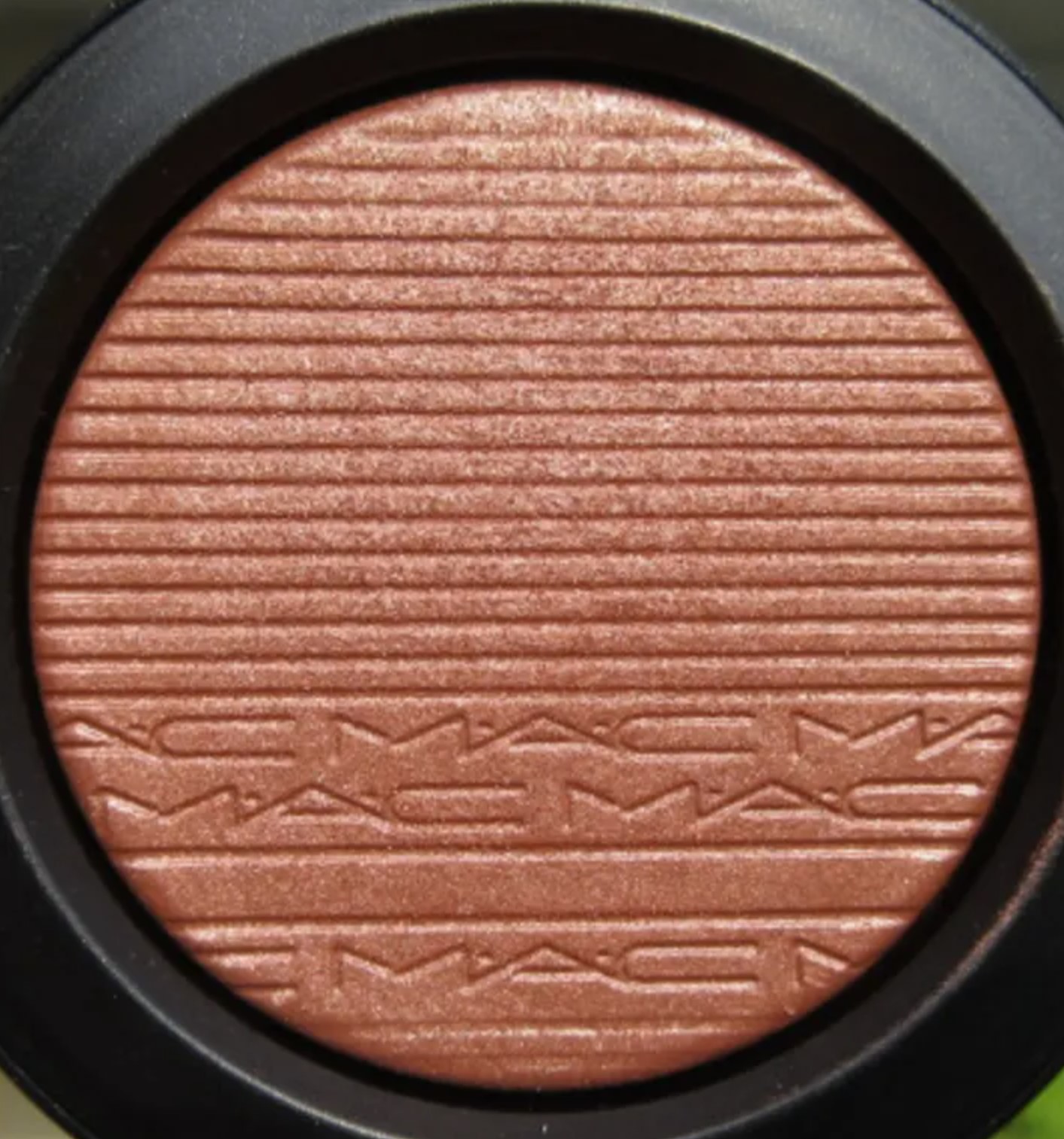 MAC Extra dimension blush Review - Free Mac Samples