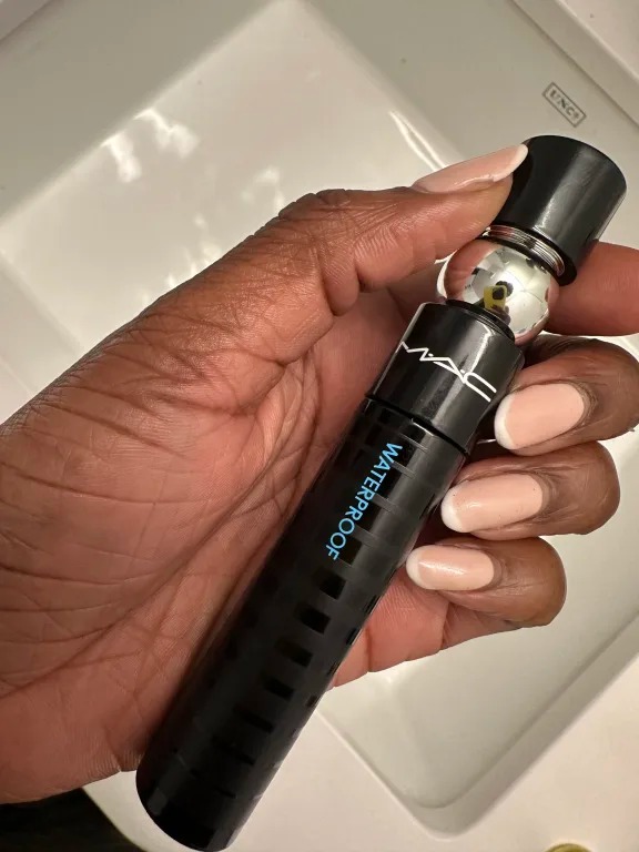 MAC Stack Waterproof Mascara Review - Free Mac Samples